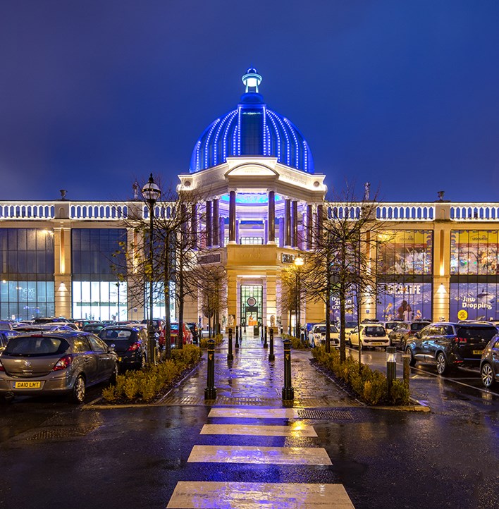 High-tech American Golf superstore is opening at TraffordCity, Manchester!